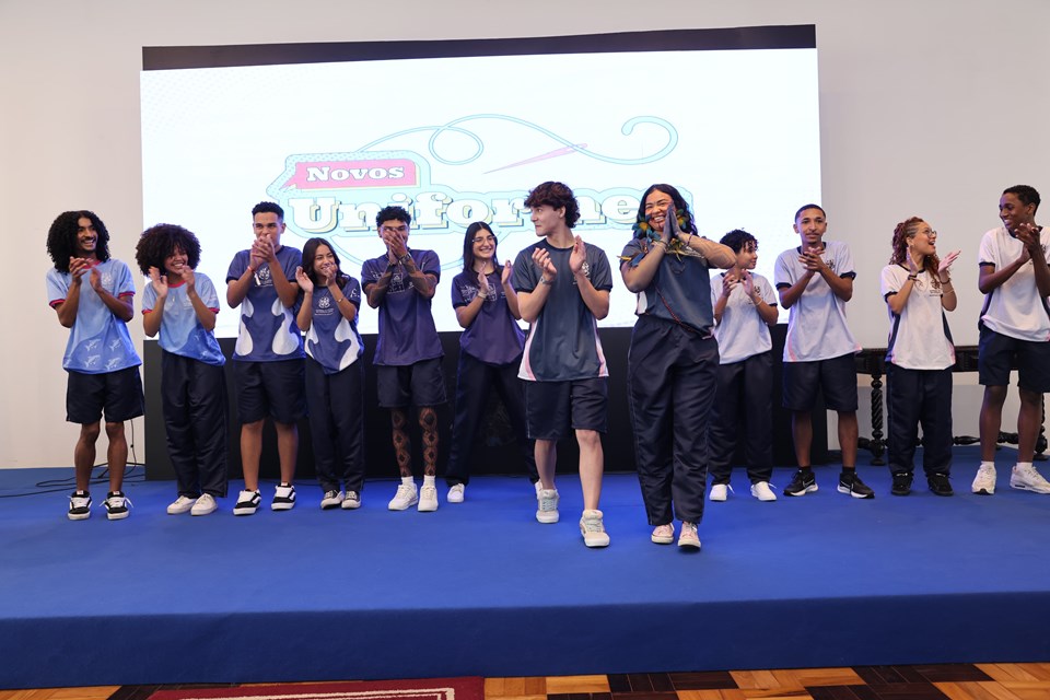 SEDU - Governo apresenta novos uniformes escolares da rede pública estadual